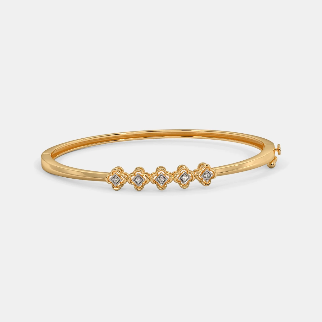 The Lupe Oval Bangle | BlueStone.com
